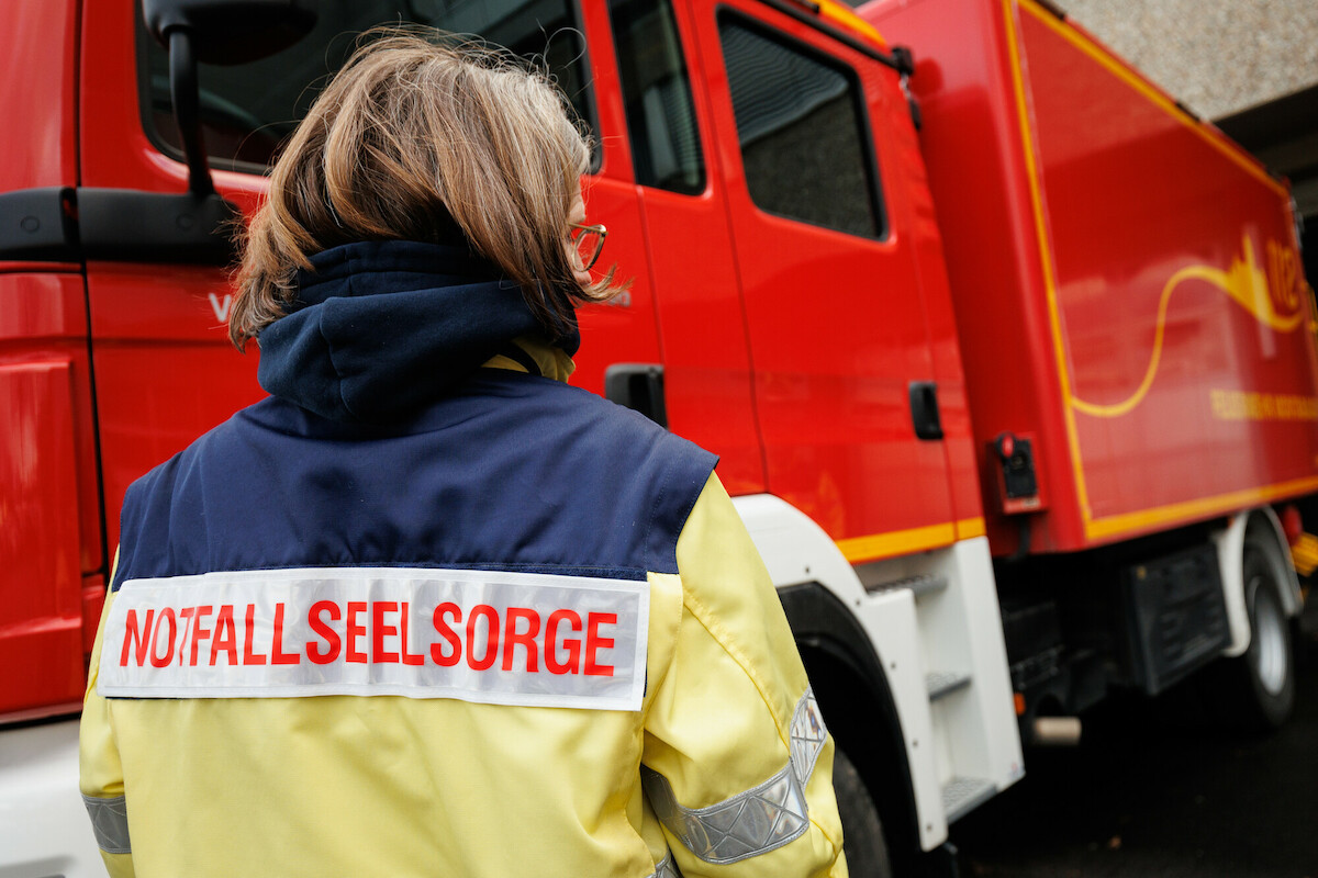 Ehrenamtliche Mitarbeit in der Notfallseelsorge | Evangelisch ...